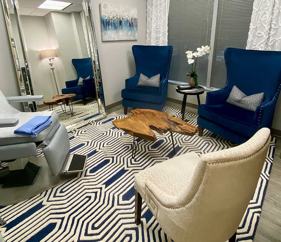 Female Plastic Surgeon in Atlanta, GA - Lindsey Webb, MD, FACS